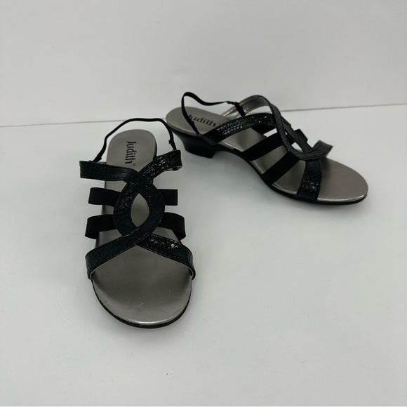 Judith | Shoes | Judith Jrandall Black Patentgore Sandal Size 9m | Poshmark